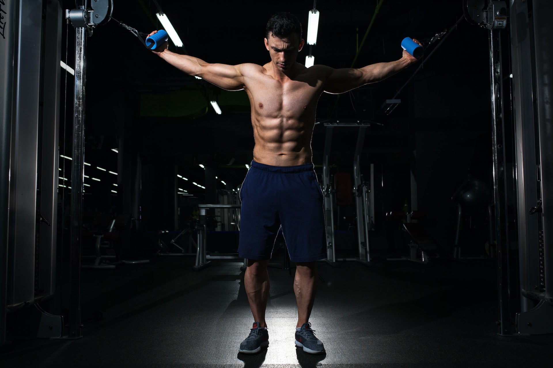 How To Do Muscle Ups - Benefits, Muscles Used and Progression - AMMFitness