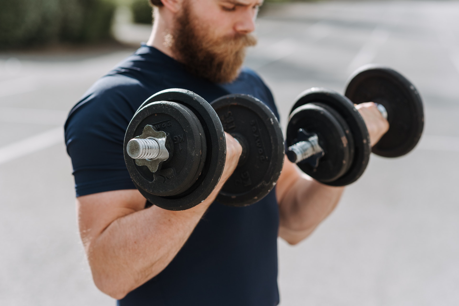 Shoulder Dumbbell Exercises - 8 Exercises To Pump Up Your Shoulders